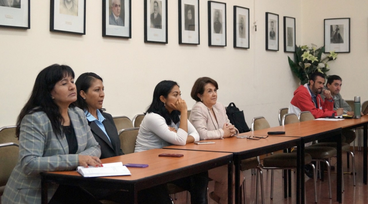 Jefa del Departamento de Educación Normal visita la Becene. | Normal ...