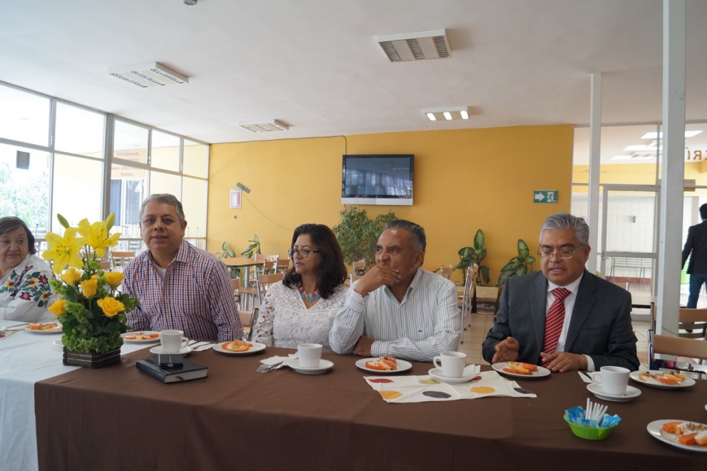 Becene celebra a las educadoras, en su día. | Normal del Estado de San ...